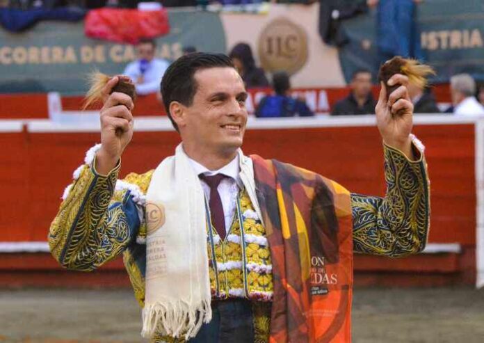 Galván, Verdad y Arrimón en la 1ª de Manizales | Voy a Los Toros